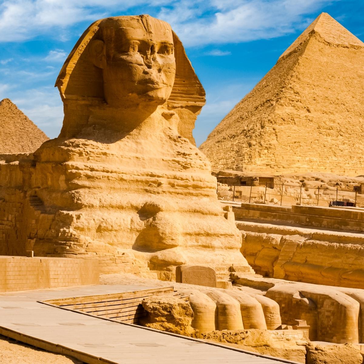 Amazing 12 Days Pyramids, Nile & Hurghada Adventure